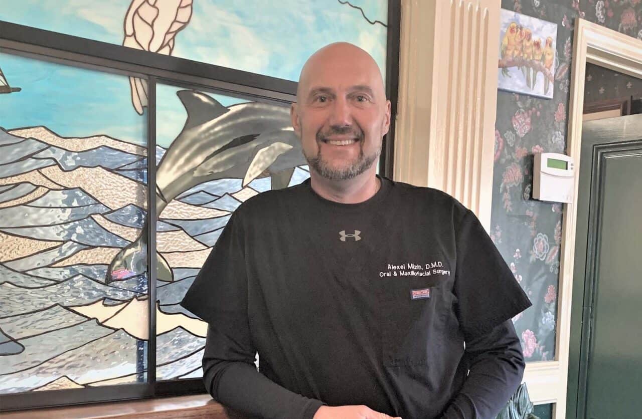 Dr. Alexei Mizin DMD | Santa Clarita Oral & Maxillofacial Surgeon